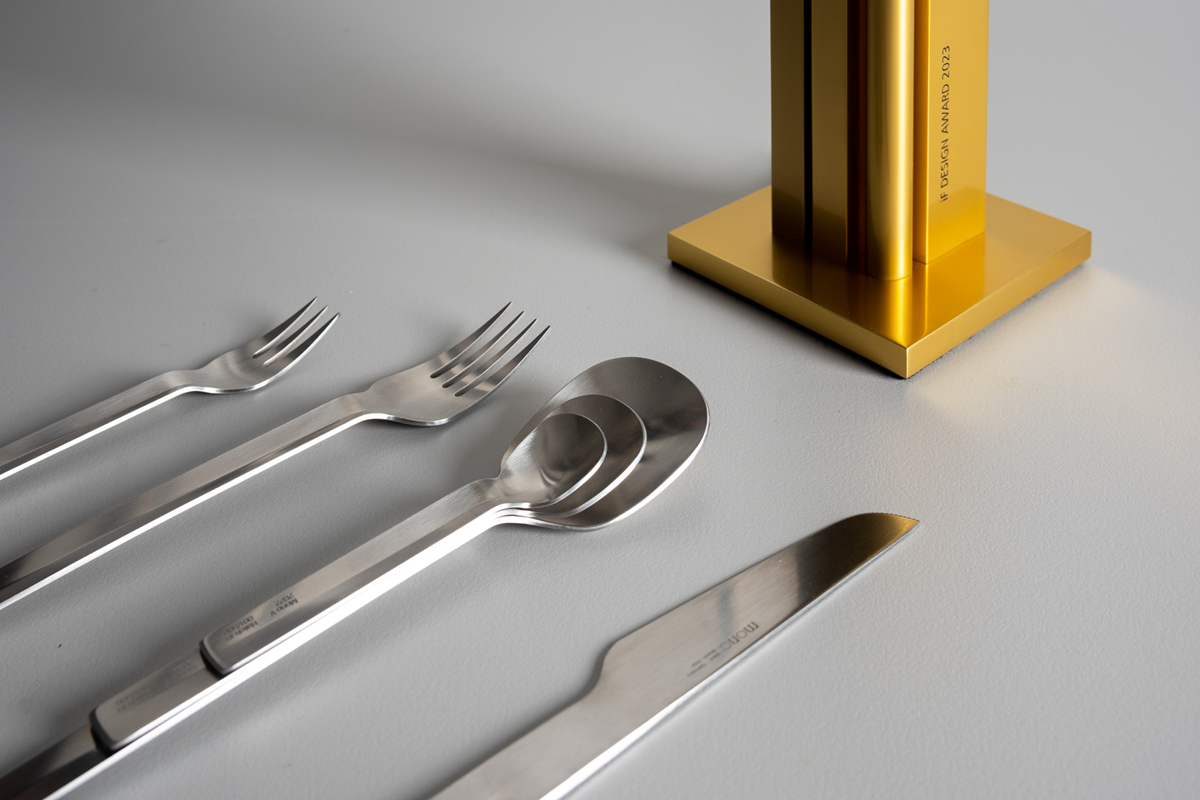 Product - Mono V — Mark Braun Studio